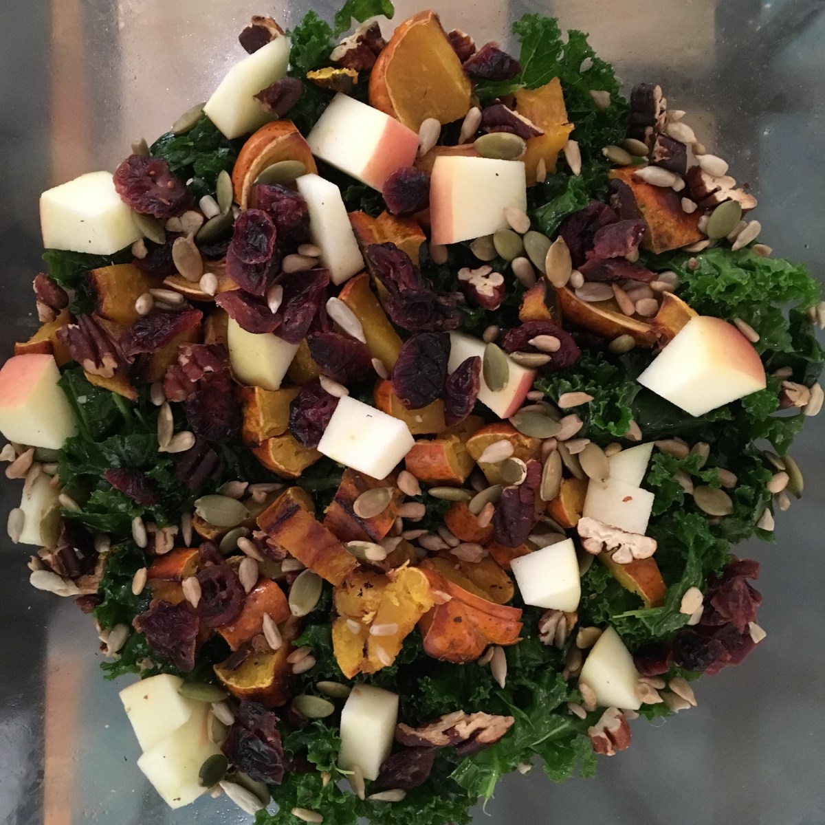 Kale Winter salad – Mado Food